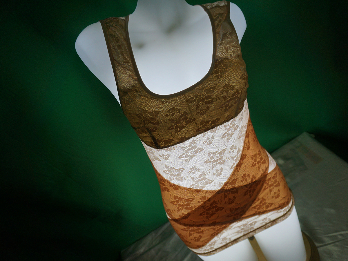 Yahoo!オークション - 4236 8月厳選 ベージュ系 ボディシェイパーLL～3L